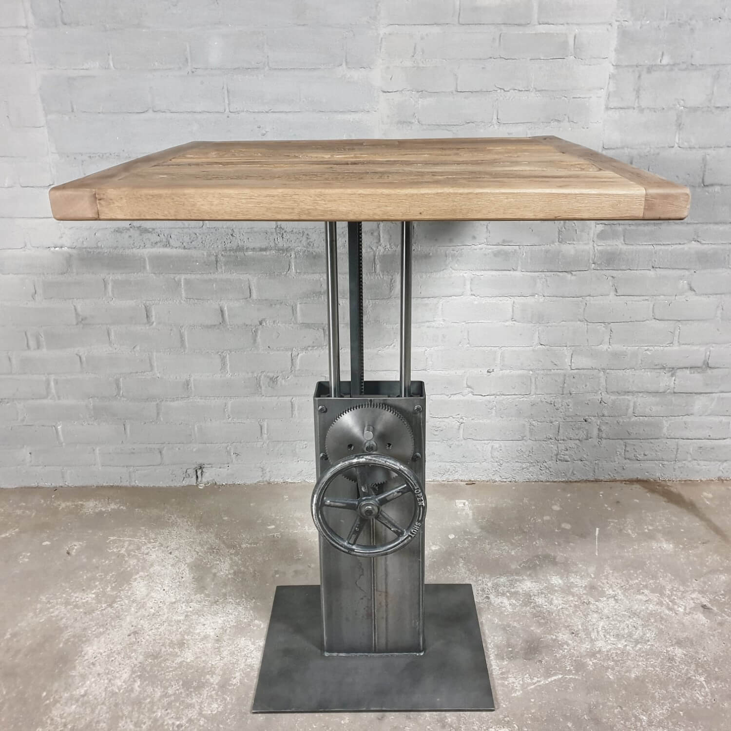 Industrie Design Bistrotisch höhenverstellbar mit Altholz Eiche ...